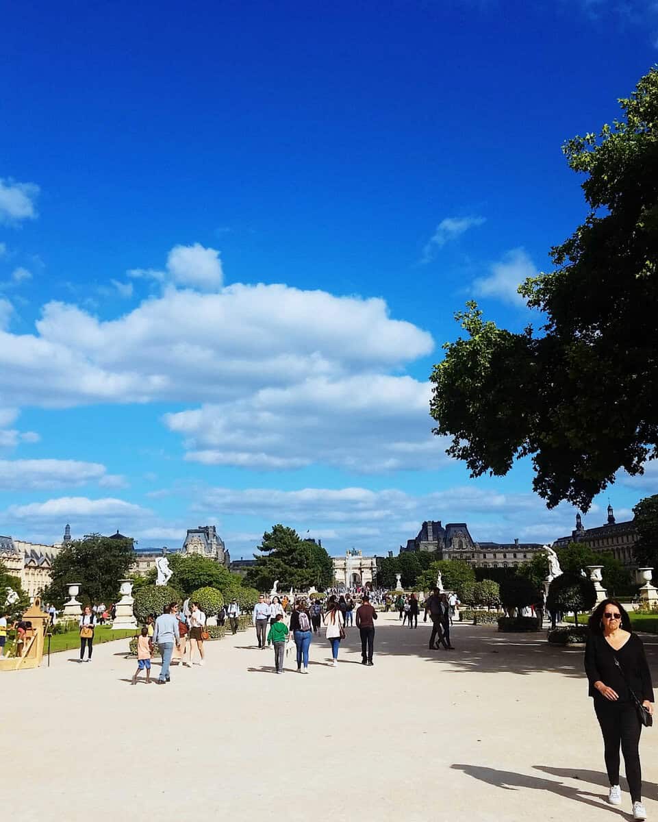 A Guide to the Iconic Playground Paris Tourists Can't Miss - SMILES ON ...