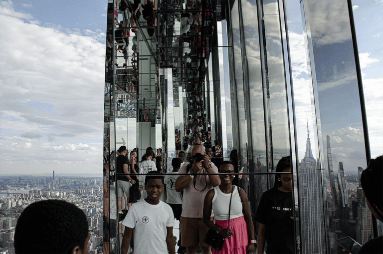 Top Of The Rock vs. Summit One Vanderbilt: The Ultimate Guide - SMILES ...