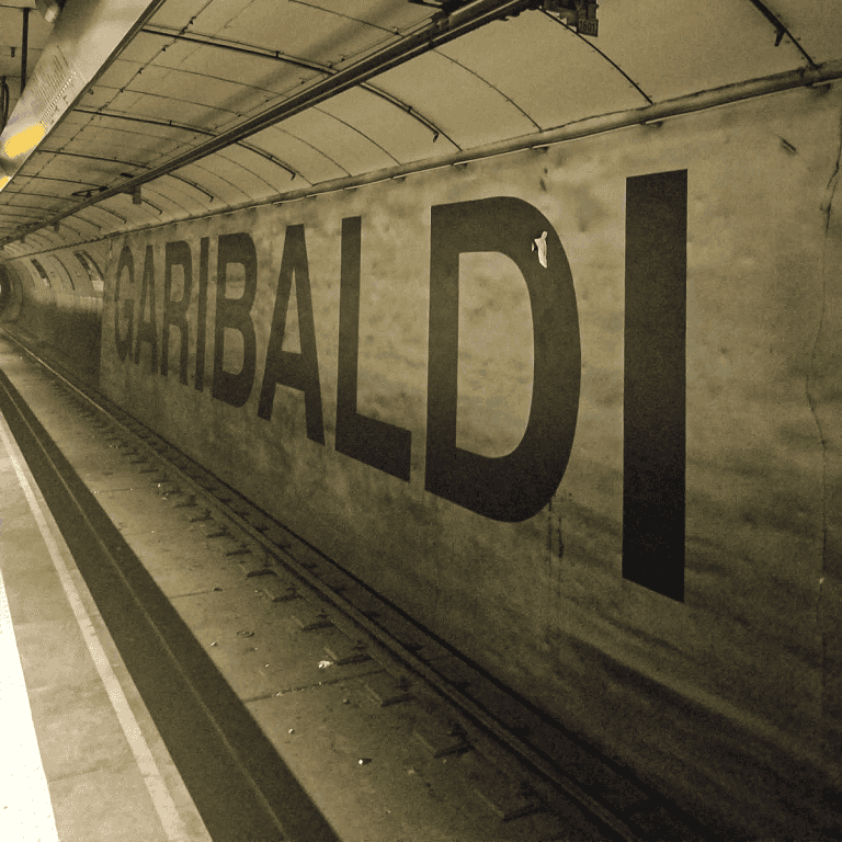 The Ultimate Guide On How To Use The Naples Metro For Families - SMILES ...